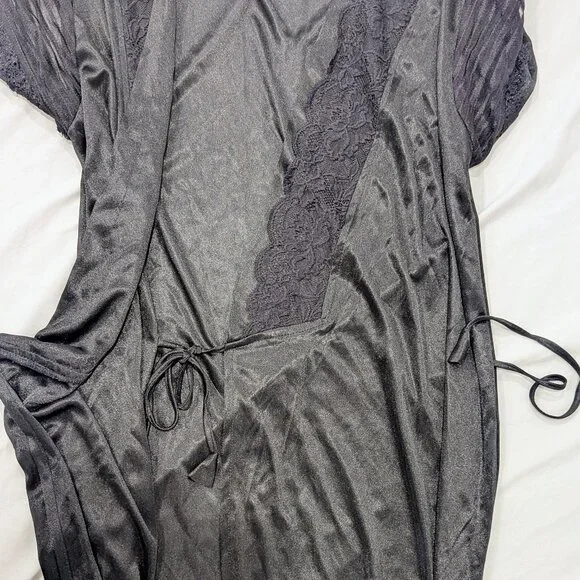 Sweet Heart | Intimates & Sleepwear | New Black Lace Silky Long ...